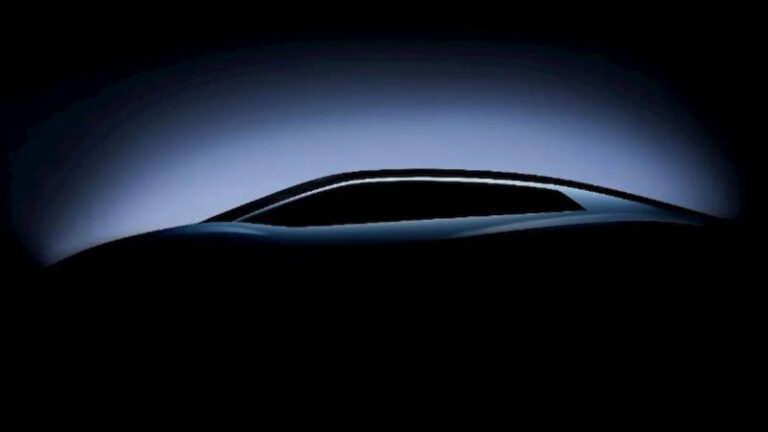 Lamborghini revelou a silhueta de seu primeiro carro elétrico puro ...